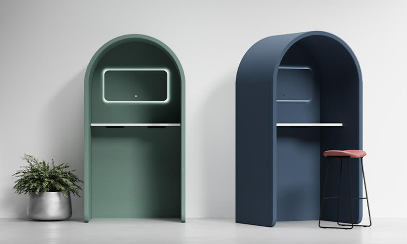 Roma Series Standing Booth